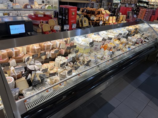 BALDUCCI’S - Updated October 2025 - 196 Photos & 275 Reviews - 10323 ...