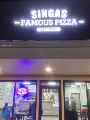 SINGAS FAMOUS PIZZA MIDDLETOWN - Updated December 2025 - 10 Photos & 12 ...