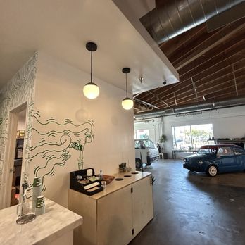 MOTORING COFFEE - Updated June 2024 - 353 Photos & 106 Reviews - 11728 ...