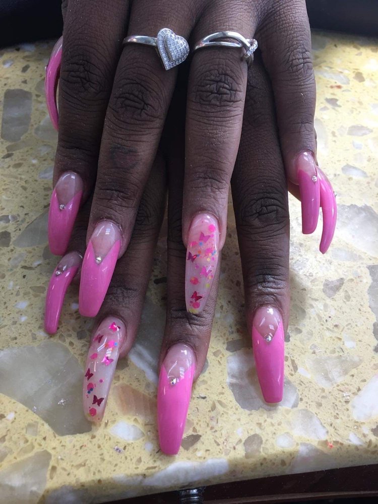 NAILS EXPO - Updated December 2024 - 28 Photos - 4111 Saint Charles Rd ...