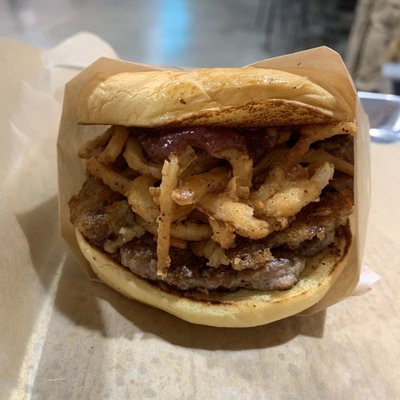 HOWDY BURGER - 20 Photos & 26 Reviews - Burgers - 1124 S Lewis Ave ...