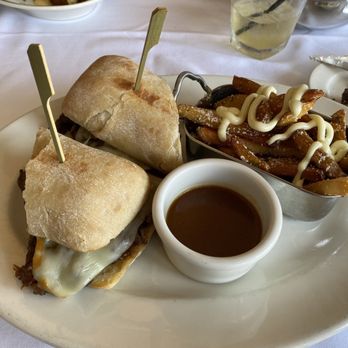 BROADWAY 10 BAR & CHOPHOUSE - Updated June 2024 - 724 Photos & 390 ...