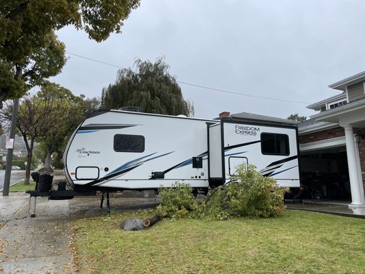 GIANT RV - Updated December 2025 - 200 Photos & 349 Reviews - 11111 ...