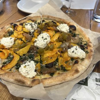 TRUE FOOD KITCHEN - Updated December 2025 - 447 Photos & 272 Reviews ...