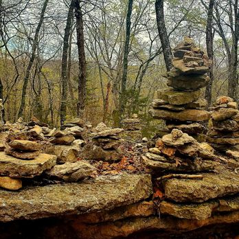 PIVOT ROCK AND NATURAL BRIDGE - Updated October 2025 - 55 Photos & 21 ...