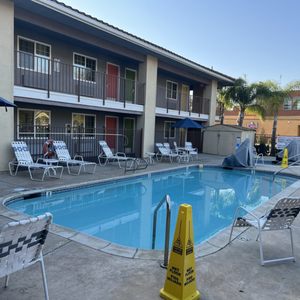 HAMPTON INN & SUITES TEMECULA - Updated June 2025 - 283 Photos & 215 ...