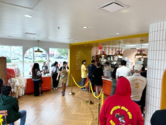 MOONBRIDGE DOUGHNUT STUDIO - Updated July 2024 - 221 Photos & 142 ...