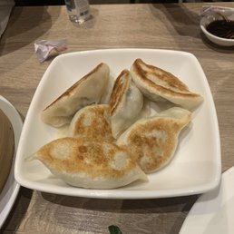 FULL HOUSE DUMPLING - Updated July 2025 - 1294 Photos & 329 Reviews ...