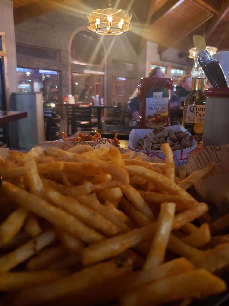 MUDDY COW - 146 Photos & 190 Reviews - 133 Coon Rapids Blvd, Coon ...