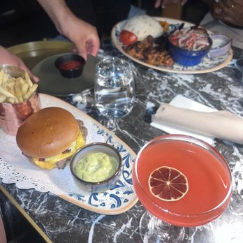 PERA BISTRO - Updated October 2025 - 152 Photos & 59 Reviews - 1193 ...