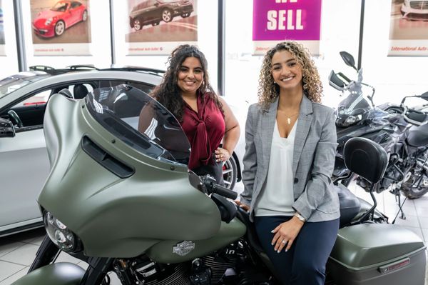 INTERNATIONAL AUTO OUTLET - Updated December 2025 - 42 Photos & 48 ...