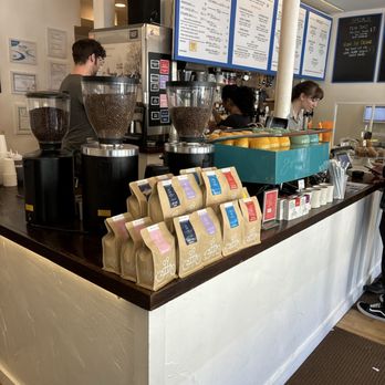 3 LITTLE FIGS - Updated July 2024 - 595 Photos & 698 Reviews - 278 ...