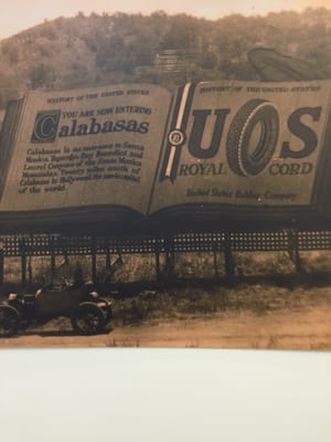 CALABASAS LIBRARY - Updated November 2025 - 15 Photos & 79 Reviews ...