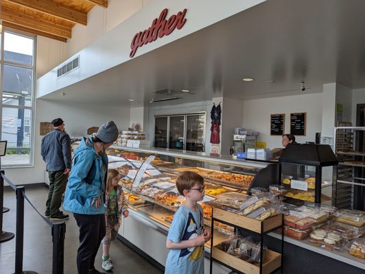 DESPI DELITE BAKERY - Updated December 2025 - 346 Photos & 347 Reviews ...