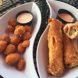 THE ROCK BAR & GRILL - 52 Photos & 97 Reviews - 101 Maple Ave, Beloit ...