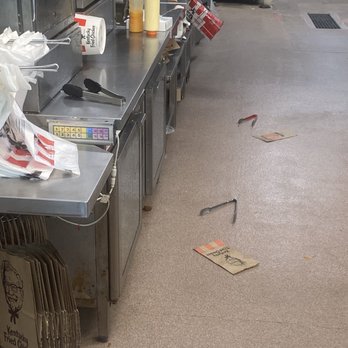 KFC - Updated March 2025 - 13 Reviews - 2180 Durham Rd, Roxboro, North ...