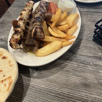 CENTRAL GYROS - Updated January 2026 - 224 Photos & 313 Reviews - 3127 ...