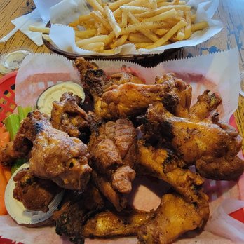 RAMSHACKLE CAFE - Updated July 2025 - 188 Photos & 258 Reviews - 1317 N ...