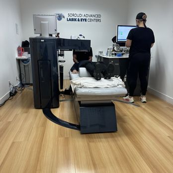 SOROUDI ADVANCED LASIK & EYE CENTERS - Updated December 2025 - 141 ...