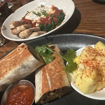 BEATRIX - STREETERVILLE - Updated August 2024 - 1583 Photos & 1328 ...