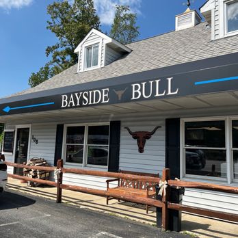BAYSIDE BULL - Updated December 2025 - 39 Photos & 138 Reviews - 108 ...