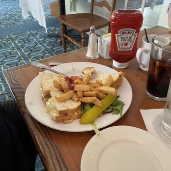 POINT BREEZE - Updated August 2025 - 134 Photos & 219 Reviews - 114 ...