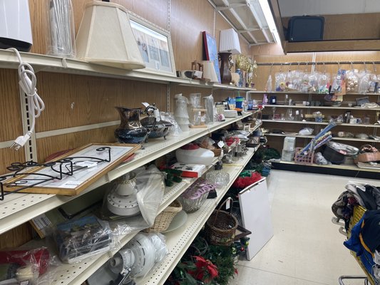 VALLEY THRIFT STORE - 23 Photos & 36 Reviews - 4301 Dixie Hwy ...