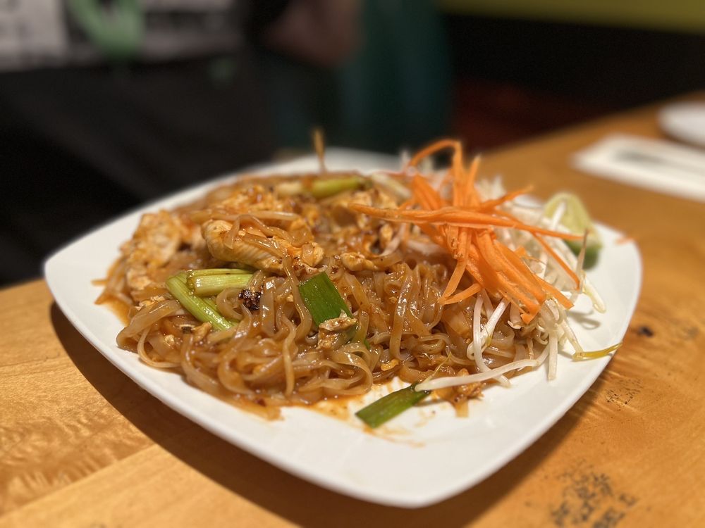 PAD THAI KITCHEN - Updated July 2025 - 256 Photos & 556 Reviews - 2309 ...