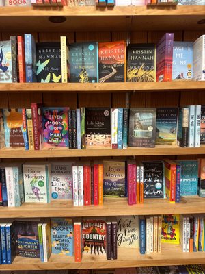 EMERALD ISLE BOOKS & TOYS - Updated January 2026 - 13 Photos & 11 Reviews - 8700 Emerald Dr ...