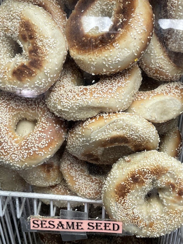 BAGEL WORLD - Updated April 2024 - 52 Photos & 35 Reviews - 336 Wilson ...
