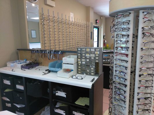 DAYTONA EYE CENTER - 34 Photos & 15 Reviews - 701 S Ridgewood Ave ...