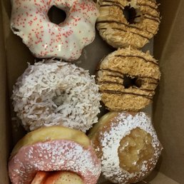 AVON DONUTS INC - Updated October 2025 - 237 Photos & 310 Reviews ...