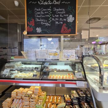 CREAM PAN - Updated December 2024 - 7845 Photos & 6706 Reviews - 602 El ...