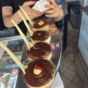 TWO SIZES - Updated December 2024 - 309 Photos & 181 Reviews - Via del ...