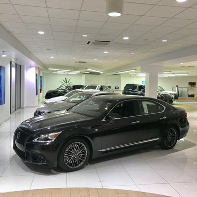 LEXUS OF MANHATTAN - Updated December 2025 - 45 Photos & 146 Reviews ...
