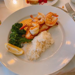 RED SHOE ISLAND BISTRO - Updated December 2024 - 282 Photos & 272 ...