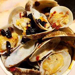 WABI Q - Updated July 2024 - 251 Photos & 148 Reviews - 148 W Boughton ...