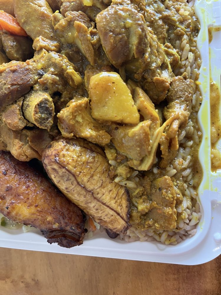 GOLDEN KRUST CARIBBEAN RESTAURANT - Updated July 2025 - 24 Photos & 42 ...