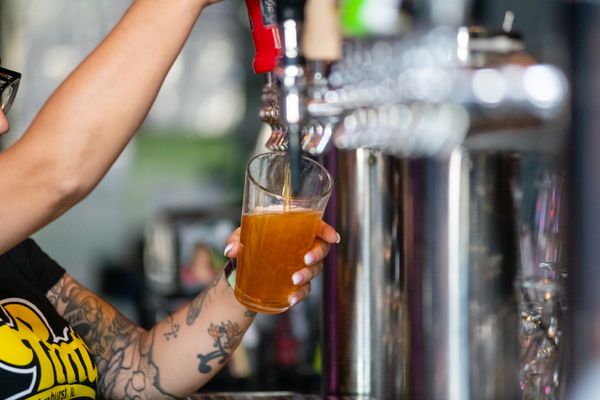 PINTS - 123 Photos & 246 Reviews - 112 S York St, Elmhurst, Illinois ...