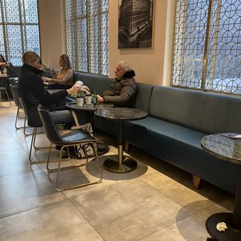CAFÉ AT SAKS - Updated December 2025 - 39 Photos & 17 Reviews - 611 5th ...