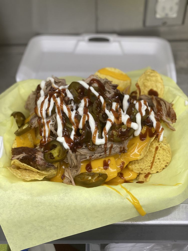 Vera Mae's BBQ, Riverside | Roadtrippers