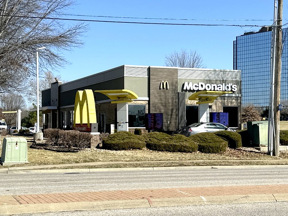 MCDONALD’S - Updated March 2025 - 15 Photos & 41 Reviews - 9401 Foster St, Overland Park, Kansas ...