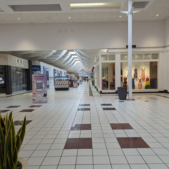 AUBURN MALL - Updated December 2025 - 42 Photos & 38 Reviews - 385 ...