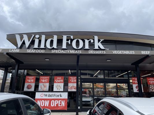 WILD FORK - Updated December 2025 - 89 Photos & 21 Reviews - 1625 S ...