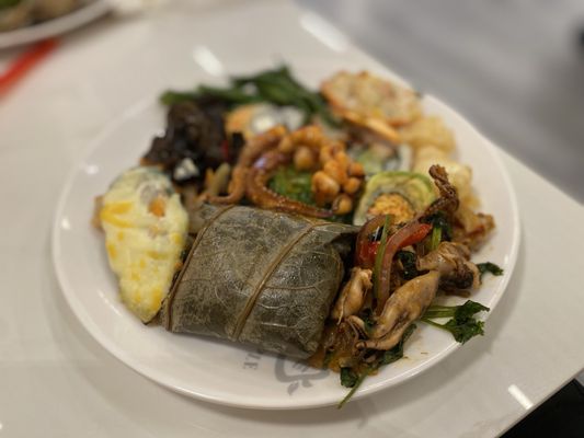 GOLDEN APPLE BUFFET - Updated January 2026 - 147 Photos & 103 Reviews ...