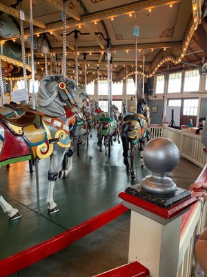 PARAGON CAROUSEL - Updated October 2025 - 36 Photos & 24 Reviews - 205 ...