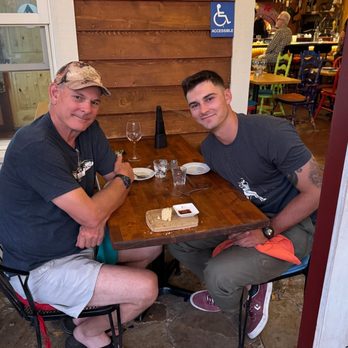 STONEFLY - Updated February 2025 - 340 Photos & 175 Reviews - 14821 Hwy ...