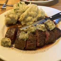 THE IOWA PRIMEHOUSE - Updated June 2026 - 26 Photos - 202 S Cherry St ...