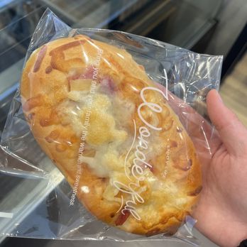 MISS AM BAKERY - Updated December 2025 - 32 Photos & 18 Reviews - 2222 ...