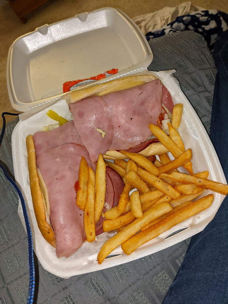 THE RED ZONE PIZZERIA - Updated September 2024 - 29 Reviews - 422 S ...